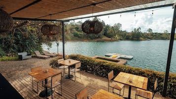 Bar (no alojamento)