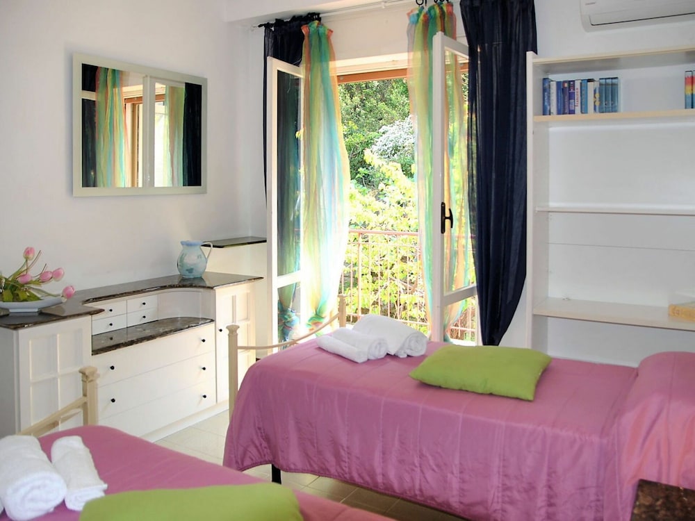 Incantevole Appartamento Per 7 Persone Con A/c, Wifi, Tv, Balcone, Animali Ammessi E Parcheggio - Sperlonga