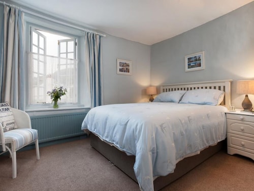 St. Christopher's Cottage - Dawlish