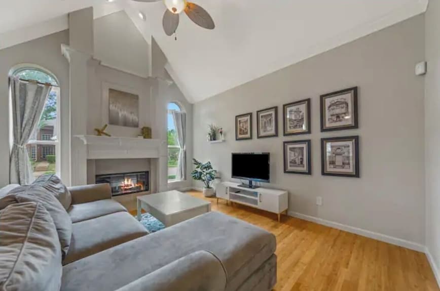 Home Away From Home With Big Private Fenced Backyard - Coppell, TX