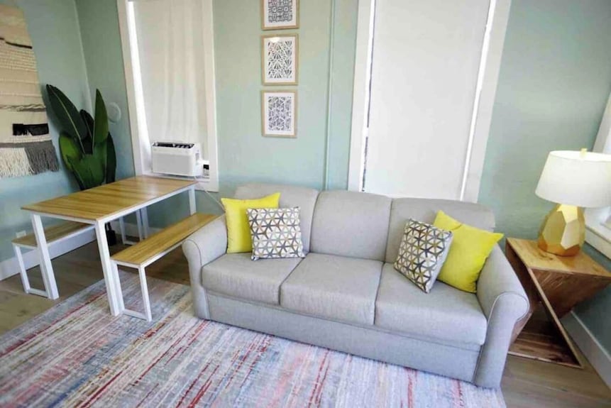 Boho Vibes! Walk 2 Beach & Ocean Center! Pets Ok - Daytona Beach