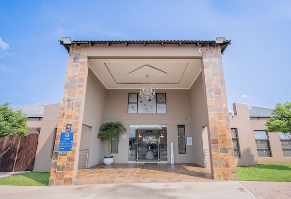 Lefa Boutique Hotel - Rustenburg