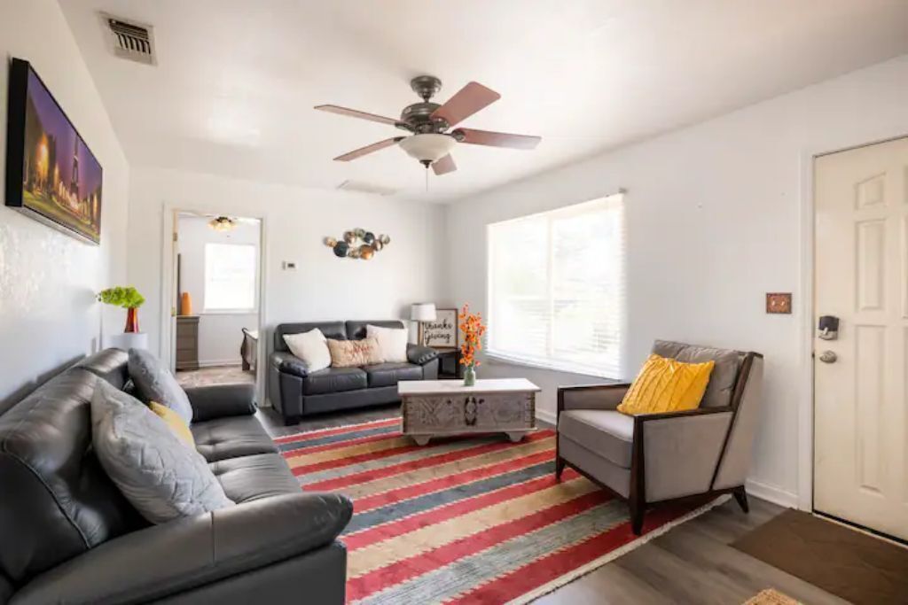 Mishas Hunncottage - California