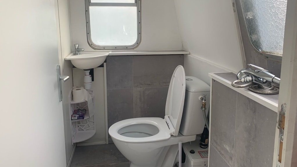 Super Mini-salle Pour Vos Fêtes, Sur L'eau ! - Seine-et-Marne