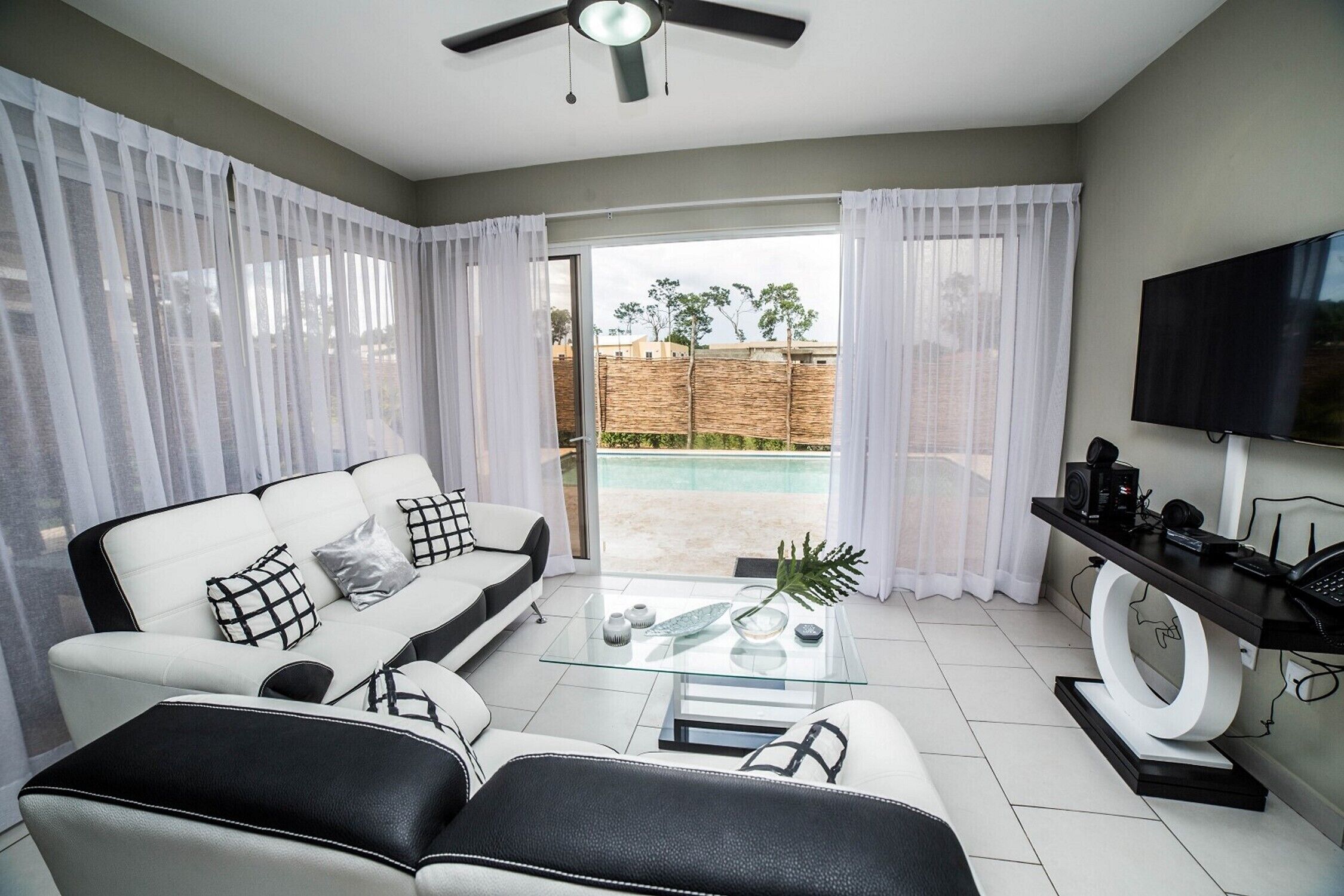 Luxury 2-bedroom Villa With Private Pool, Fully Equipped And Furnished - Cabarete