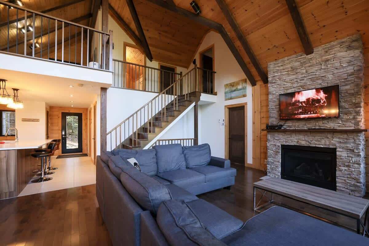 Access To Lake Walfred - Spa - Alizée Club - Quebec