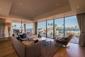 Quarto, para não fumantes (THE MALIBU Suite) | Roupas de cama premium, edredons de pluma, camas com colchões pillow-top