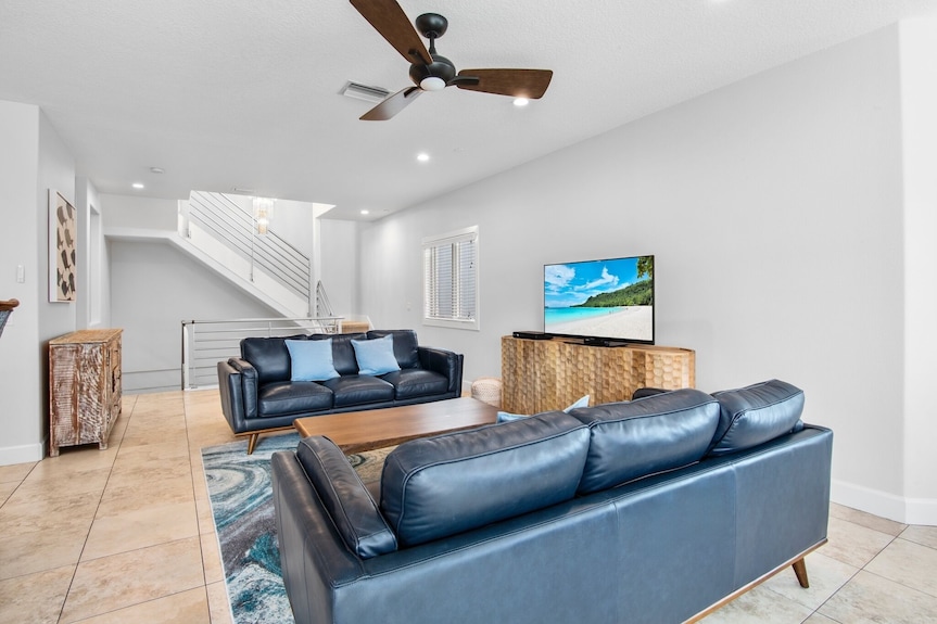 Luxury Townhome With A Rooftop Deck! - Changing Channels - Sarasota Beach, Siesta Key