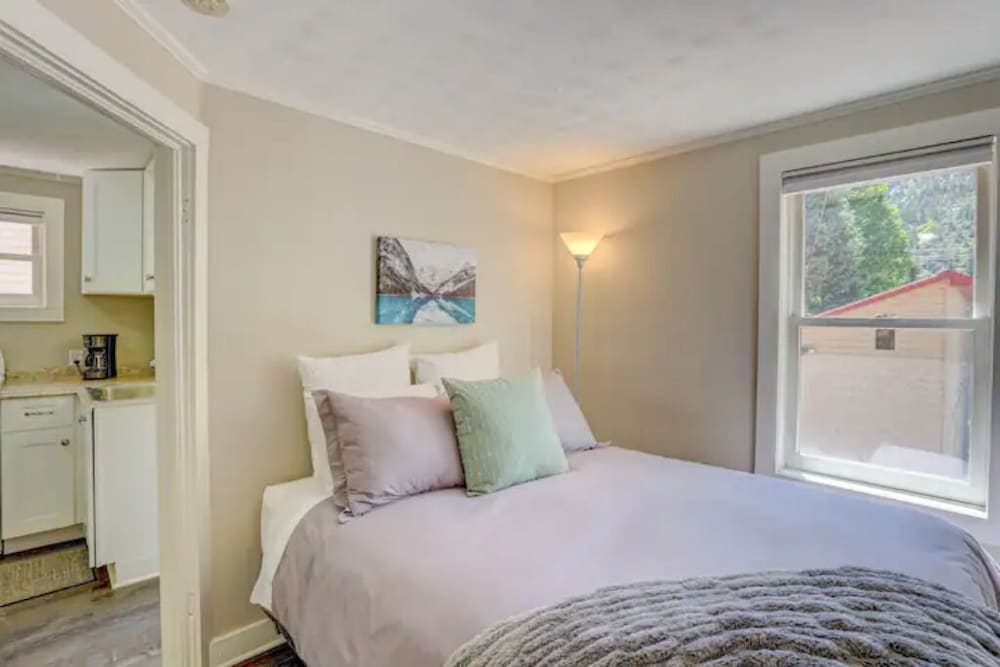 Boutique Inn In Ouray: The Sutton Suite - Ouray, CO