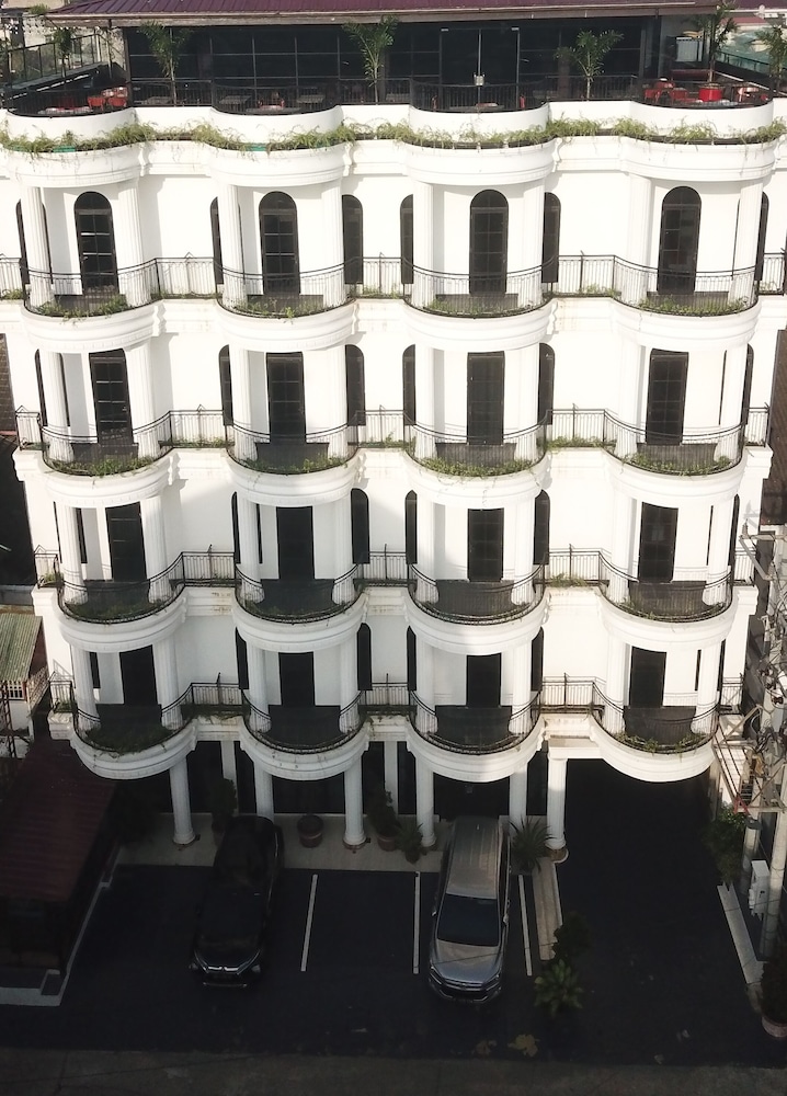 Kesuma Front One Boutique Hotel - Palembang