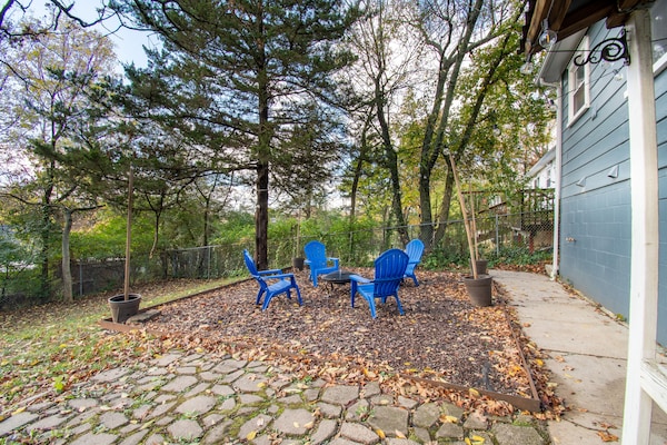 Spacious 4br Near University + Dickson St - 5 Min - Fayetteville, AR