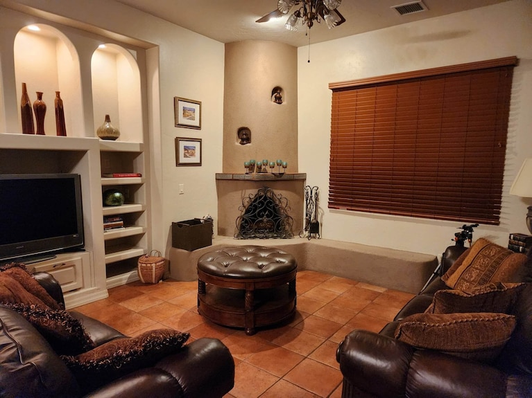 Luxury Hilltop Home With Great Views In The Heart Of Wine Country - Patagonia, AZ