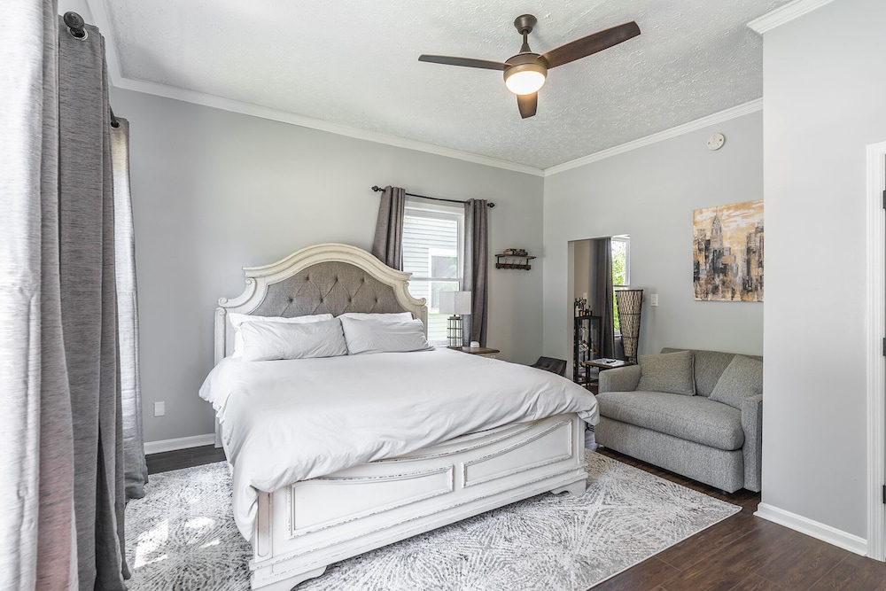 Luxurious 1-bedroom With Free Parking - Kentucky