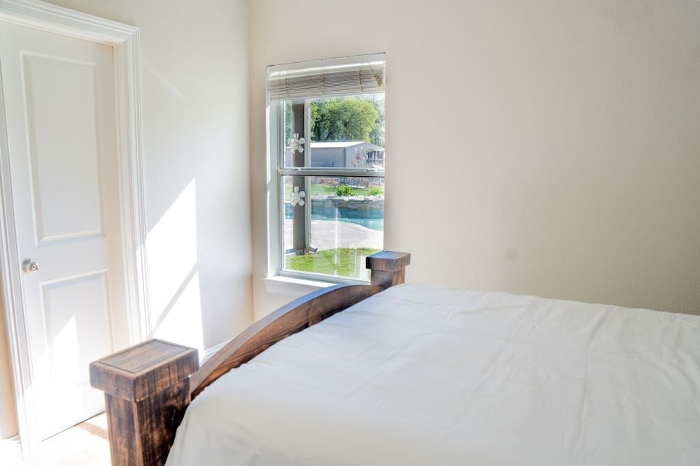 Modern Farmhouse On 7 Acres W/pool, Hot Tub. Access Denton, Pilot Point, Celina, - Texas