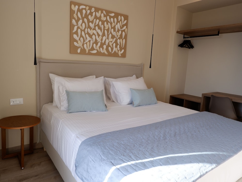 Kaiser Luxury Suites - Corfù