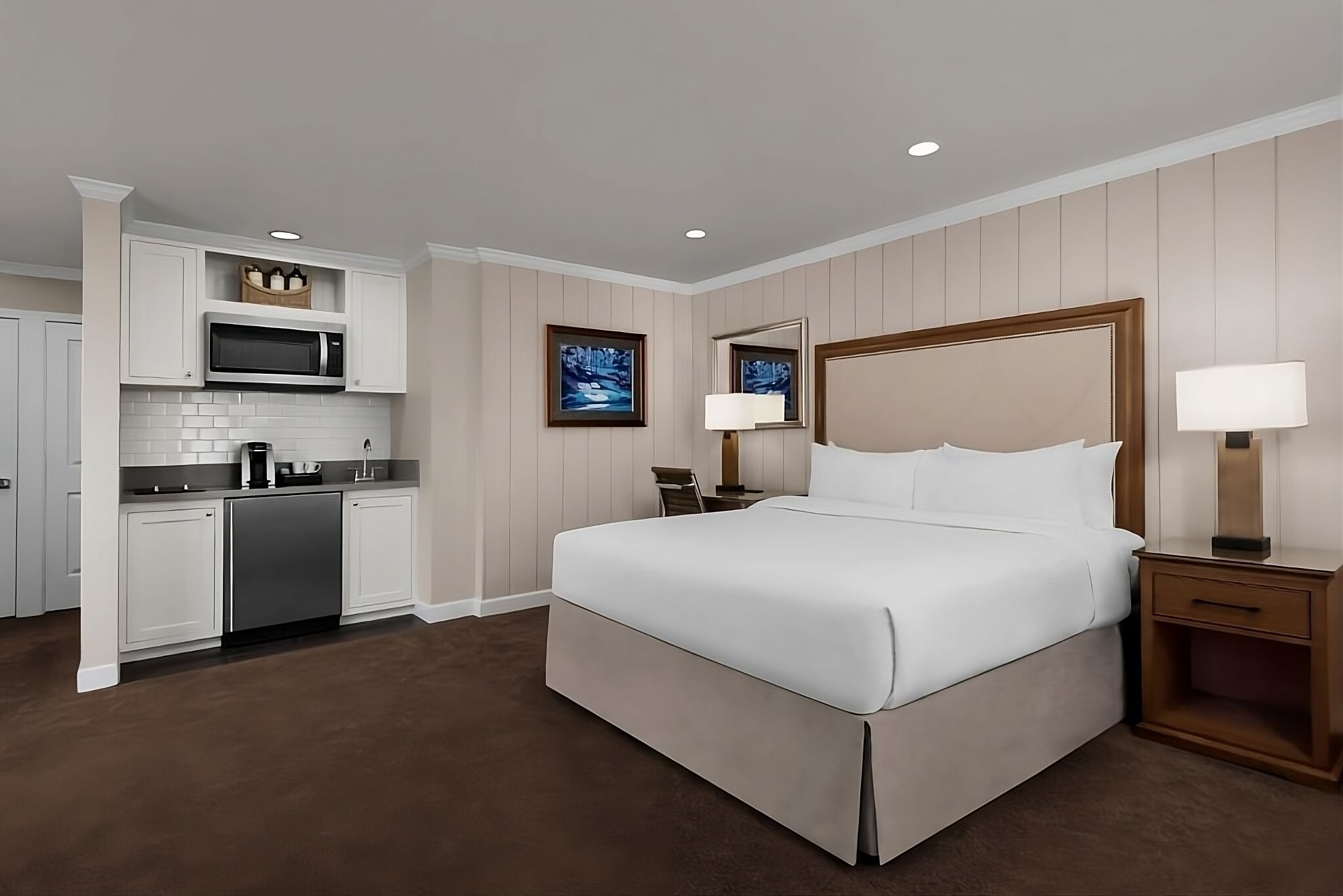 Relaxing California Hideaway! Free Parking, Pool & Golf, Near Montclair Park! - Sonoma, CA