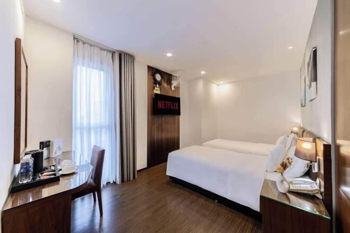 Minibar, cofre no quarto, ferro/tábua de engomar, Wi-fi grátis