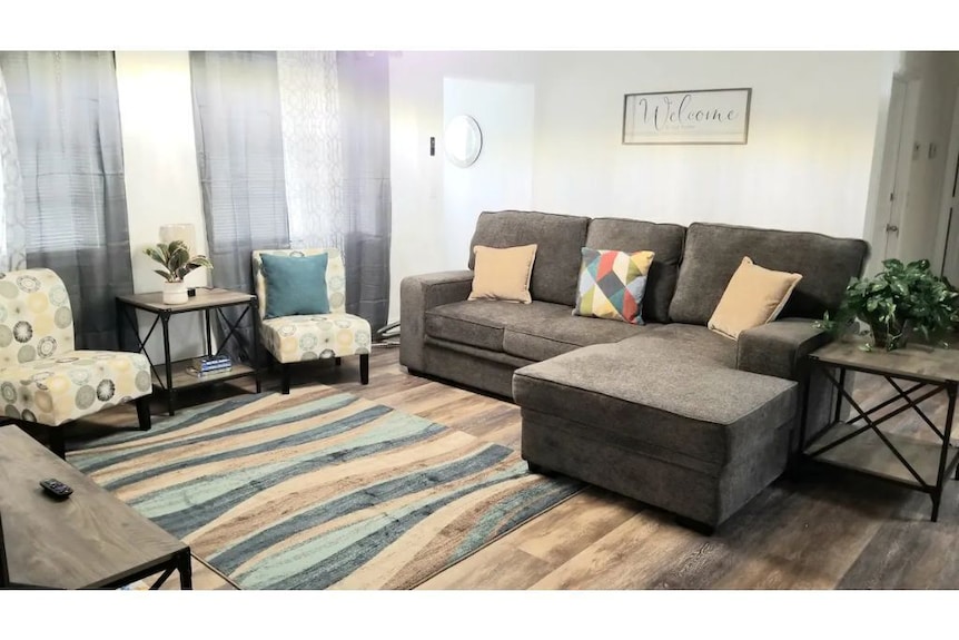 Whole House+renovated+pool+lanai+bbq+close To All - West Palm Beach, FL