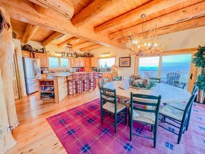 Legacy Lodge Reviews, Deals & Photos 2026 - Expedia