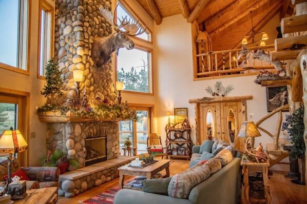 Legacy Lodge Reviews, Deals & Photos 2026 - Expedia