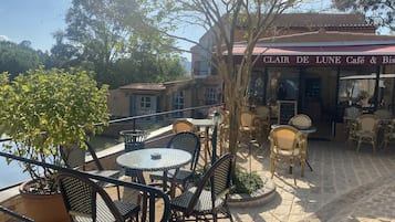 Café