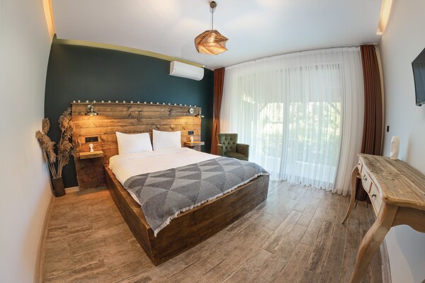 Yiğit Pansiyon - Sapanca