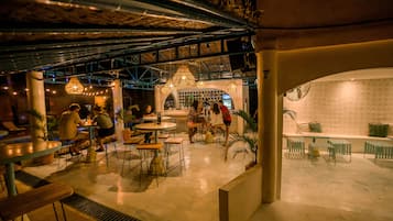 Bar (no alojamento)