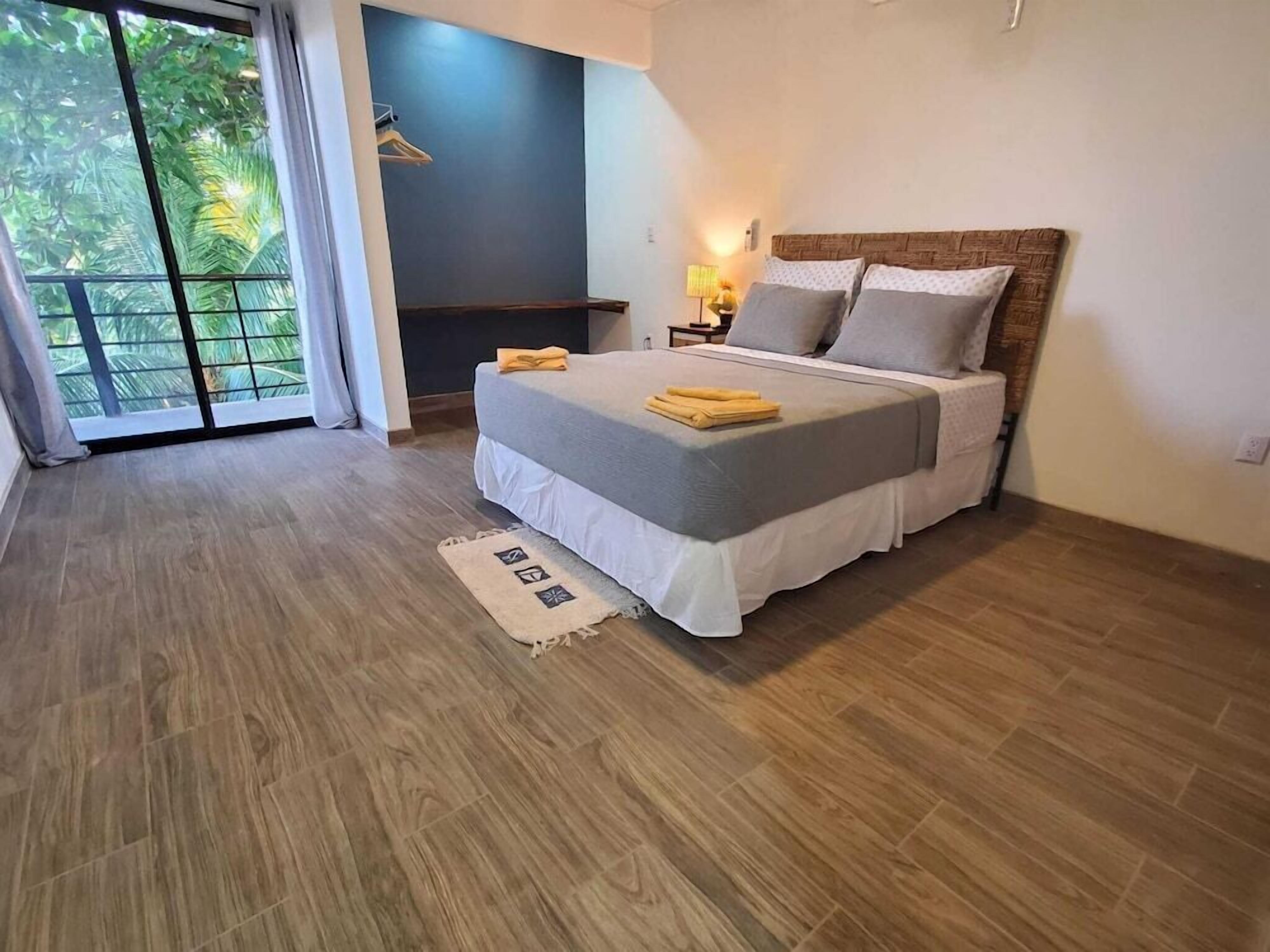 Wi-fi grátis, roupa de cama fornecida 