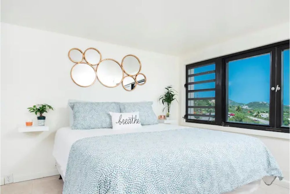 Sophisticated Beach Condo-ocean View-sapphire - 聖托馬斯島