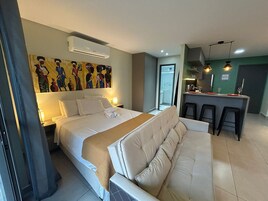 Apartamento conforto | 1 quarto, Wi-Fi de cortesia, roupa de cama