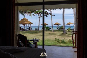 Beachfront Villa with Sea View | Sala de estar