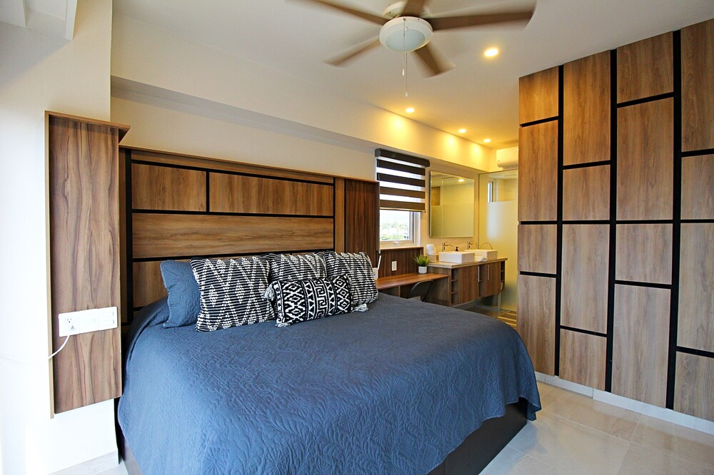 LIFE 529 Amazing Top Floor Ocean-View 1BD Apartment at Bucerias Beach ...