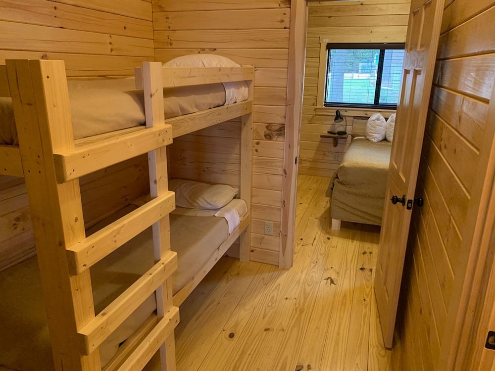 Mighty Mac Bridgeview Cabin 2 - Mackinaw City | Vrbo
