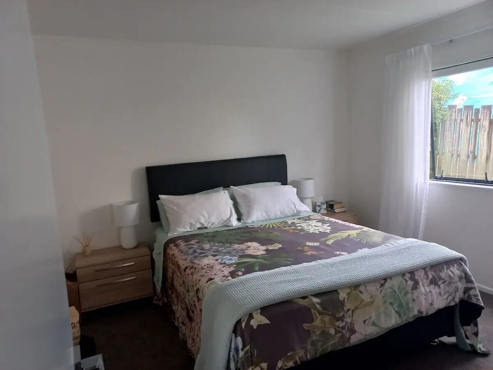 Handy 1 Bedroom Spot - Papamoa