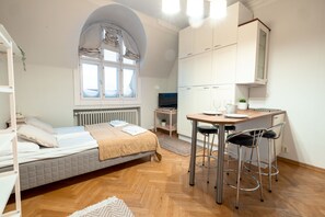 Estúdio Comfort | Ferro/tábua de engomar, berços/camas para crianças, Wi-fi grátis 