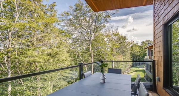 Penthouse - Les Repères Condos 220 - Orford - Spa, Piscine, Ski - Magog