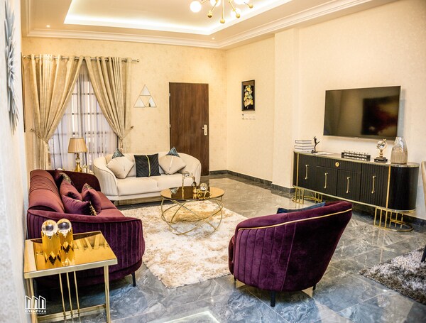 Gyamfuaa Court Apartment - Kumasi