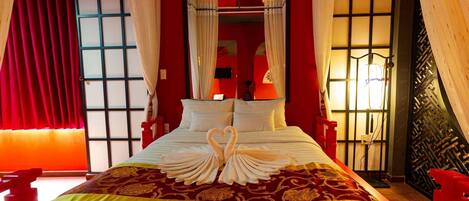 Quarto (VIP Chinese) | 1 quarto, roupas de cama premium, edredons de pluma