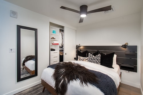Vibey Downtown Stay | Walk To Everything - Denver