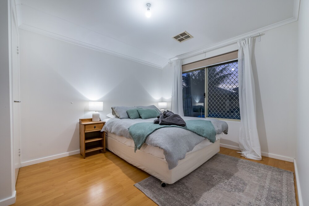 Quinns Beach GETAWAY - Perth | Vrbo