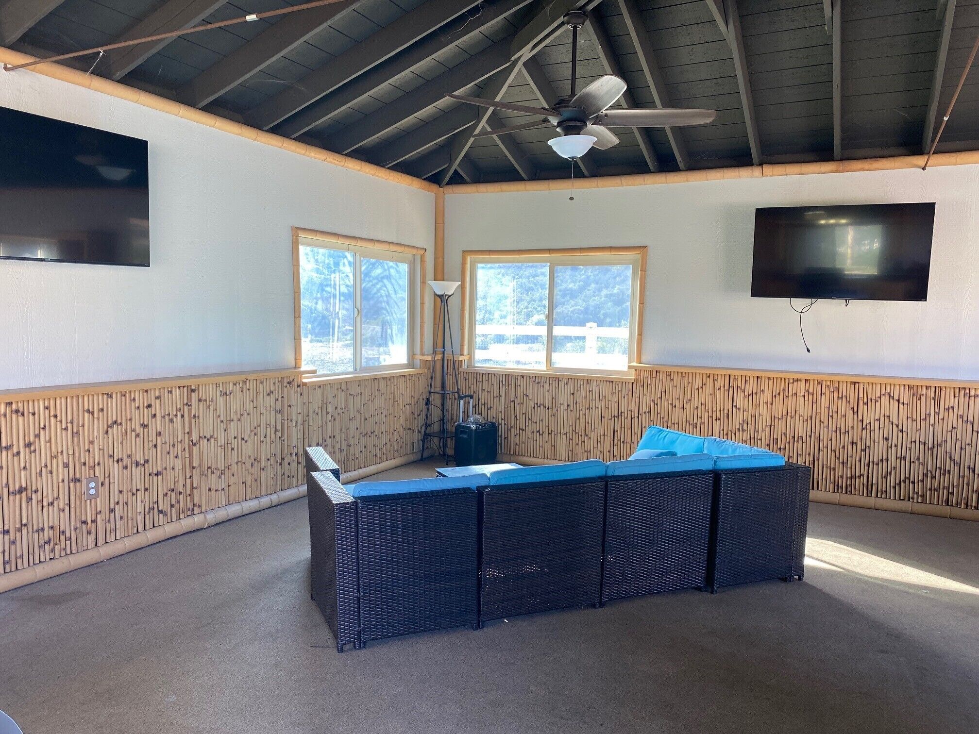 Tranquil Scenic Escape - Pet Friendly-2 Br Apt - Murrieta, CA