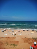 Perto da praia, praia de areia branca