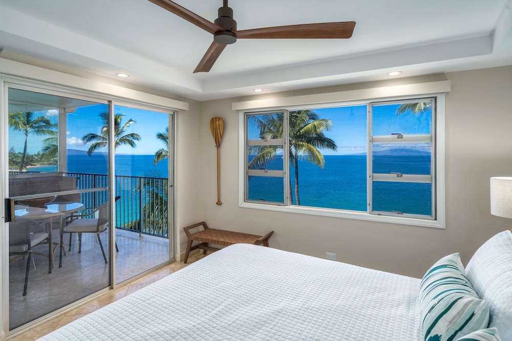 Top Floor-stunning Ocean Views-well Equipped-all New Furnishings - Maui, HI