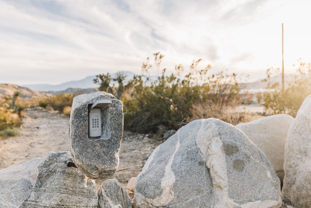The Mallow House Secluded Mid-Century Ranch with Desert Views near ...