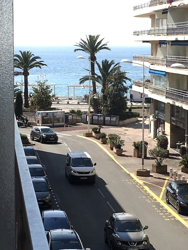 F3 Neuf View Latérale Mer - Coeur De Ville\/plage\/gare à 2 Mn - Saint-Raphaël