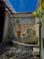 Quarto casal luxo | Banheiro | Chuveiro/banheira combinados, ducha de hidromassagem