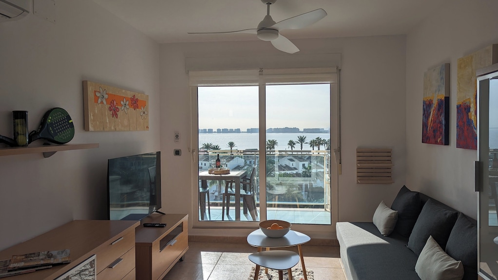Inspiring Beach View For Vacationing, Relaxing Or Remote Working - San Pedro del Pinatar