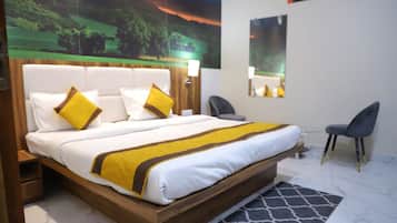 Quarto luxo | 1 quarto, Wi-Fi de cortesia, roupa de cama