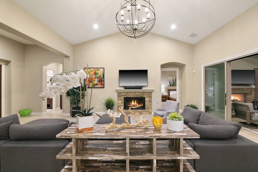 Pga West 4br Luxury Villa W/ Spa , Near Coachella - 팜데저트