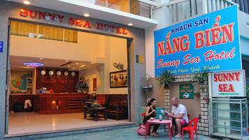 Fachada da propriedade